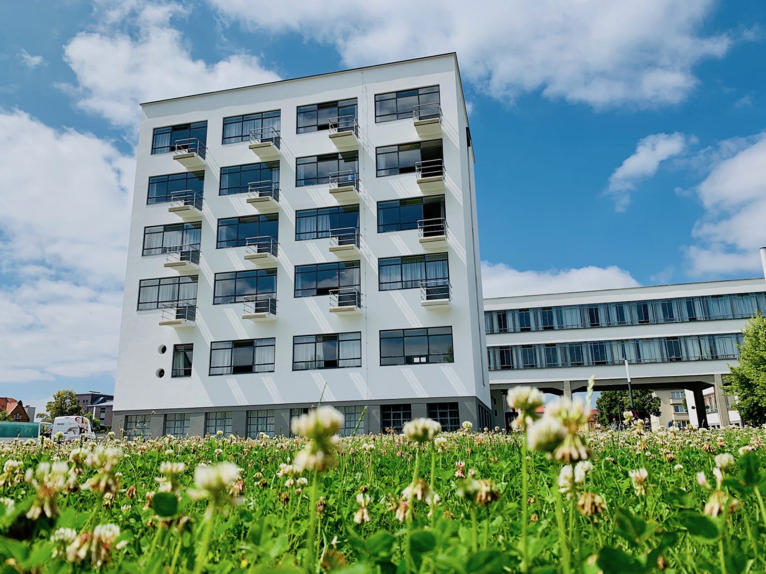 Connecting the best of Bauhaus by rail • Railtripping